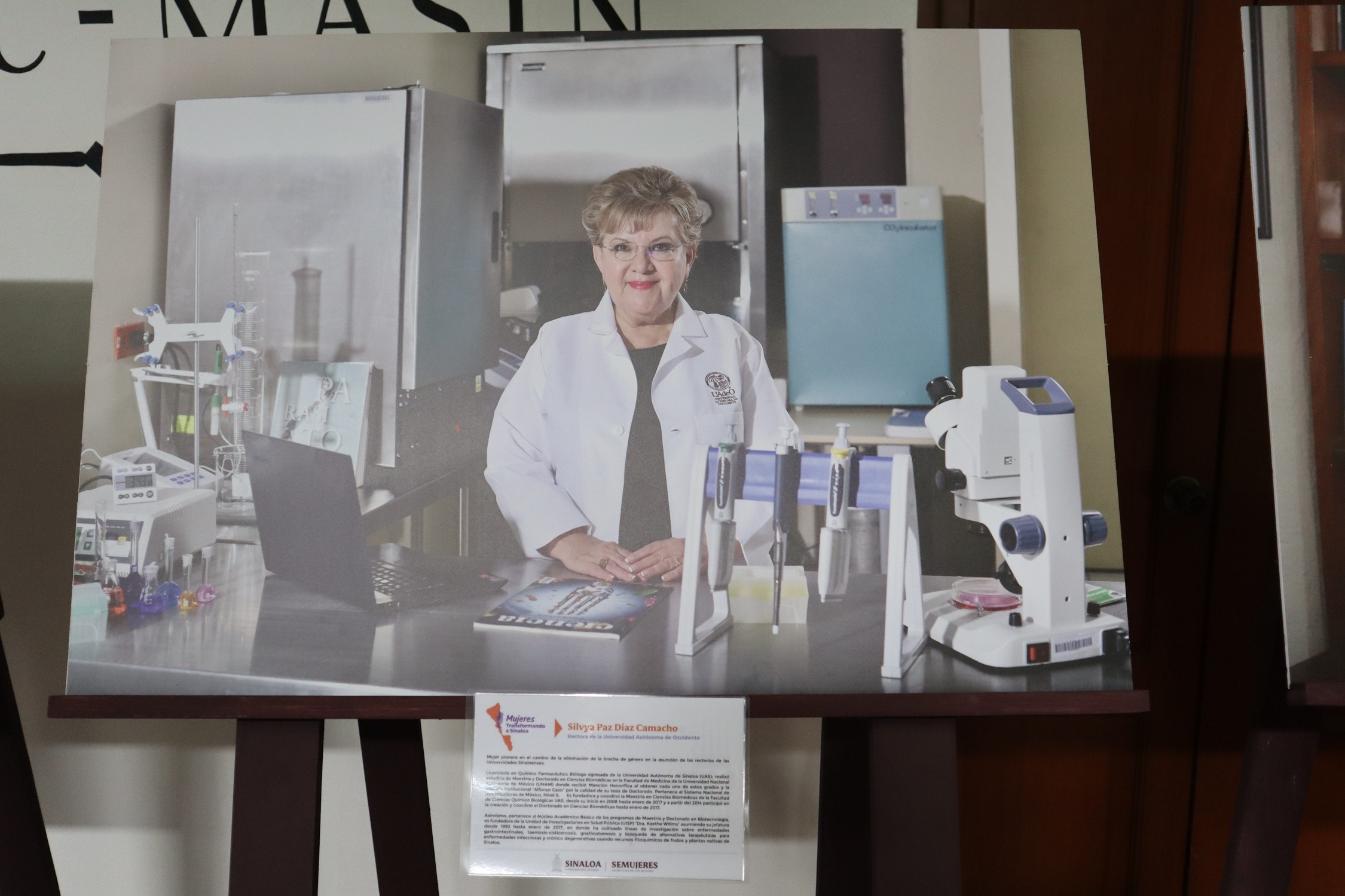 Ma. Aurora Armienta y Sylvia Paz Díaz Camacho reciben el reconocimiento ...